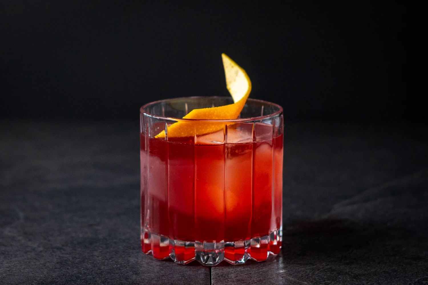 Klassischer Negroni Cocktail - Rezept und passende Gins | Ginnig.de